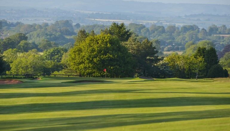 16 :: The Mendip Golf Club